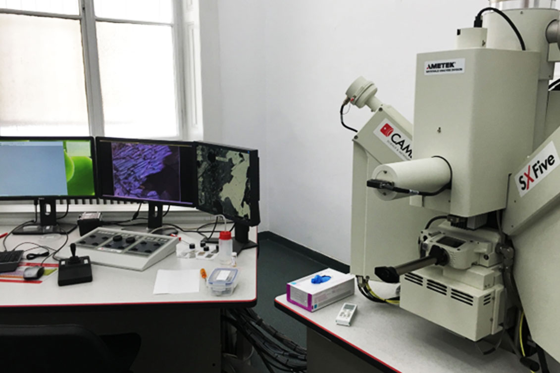CAMECA SX-Five Electron microprobe (Electron Probe Micro Analyzer ...